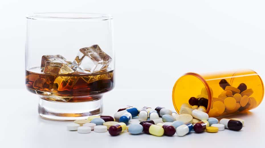 What Happens When You Mix Dilaudid and Alcohol? | Side Effects & Dangers