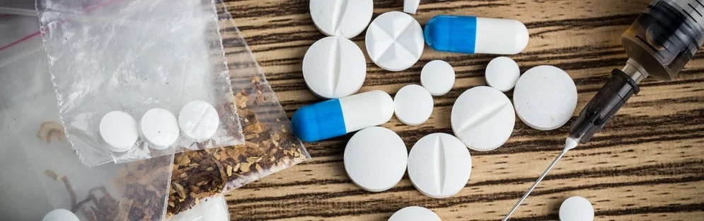 What Are Narcotic Drugs? | What is a Narcotic Withdrawal Side Effect?